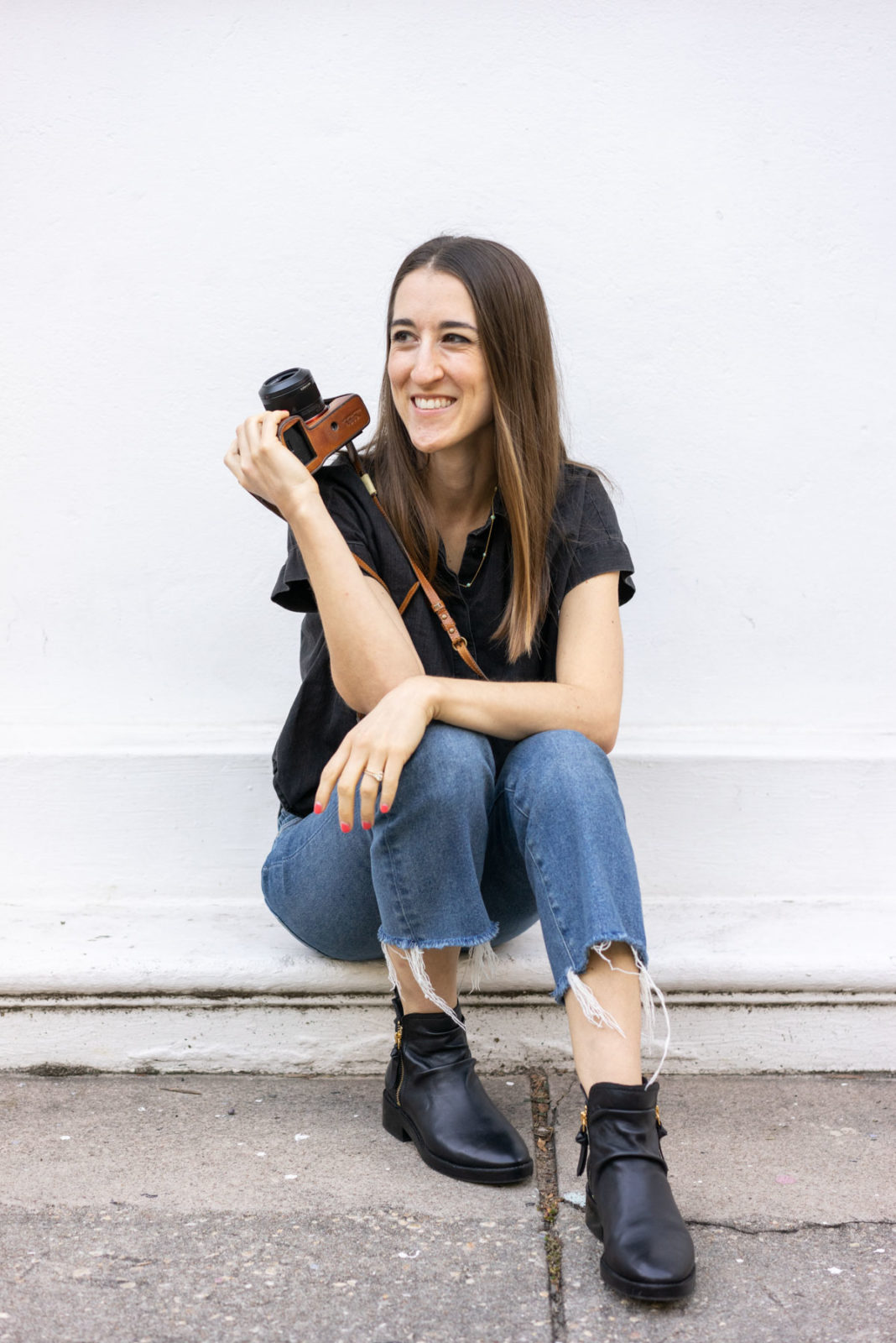 A Week of Outfit Ideas for Photographers - Abby Murphy